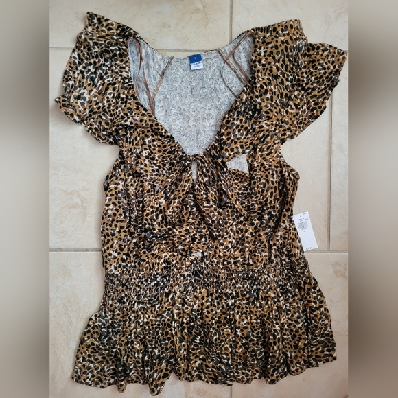 Old Navy | Tops | Leopard Print Waist Defined Ruffle Trim Tops | Poshmark